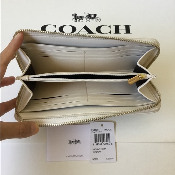 Coach | Bags | Coach Accordion Wallet In Signature Nwt | Poshmark